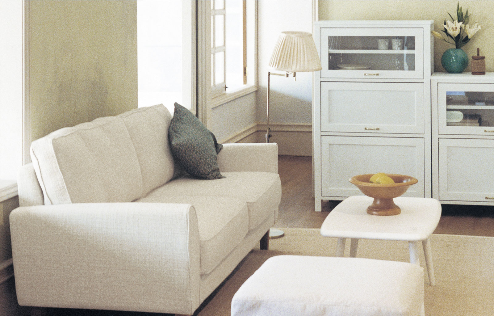 LIVING SCENE / PINE 03 - MOMO NATURAL